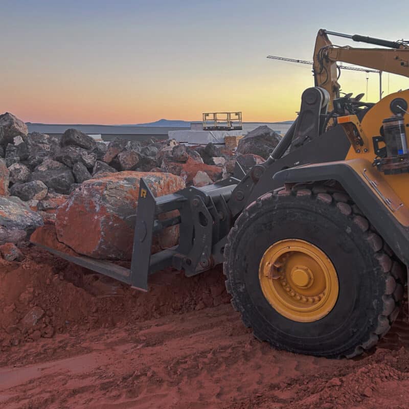 Heavy Duty Construction Fork | Rockland Manufacturing