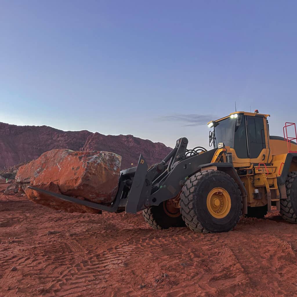 Heavy Duty Construction Fork | Rockland Manufacturing