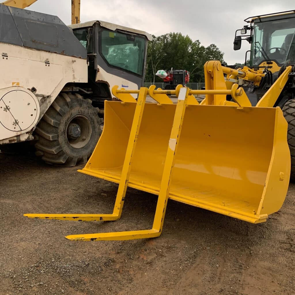 Shaft Mounted Bucket Fork | Rockland Manufacturing