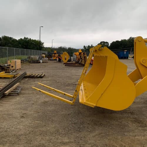 Shaft Mounted Bucket Fork | Rockland Manufacturing