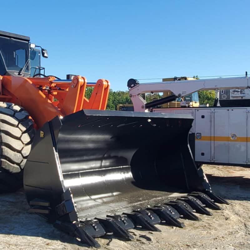 Super Duty Quarry Bucket | Rockland Manufacturing