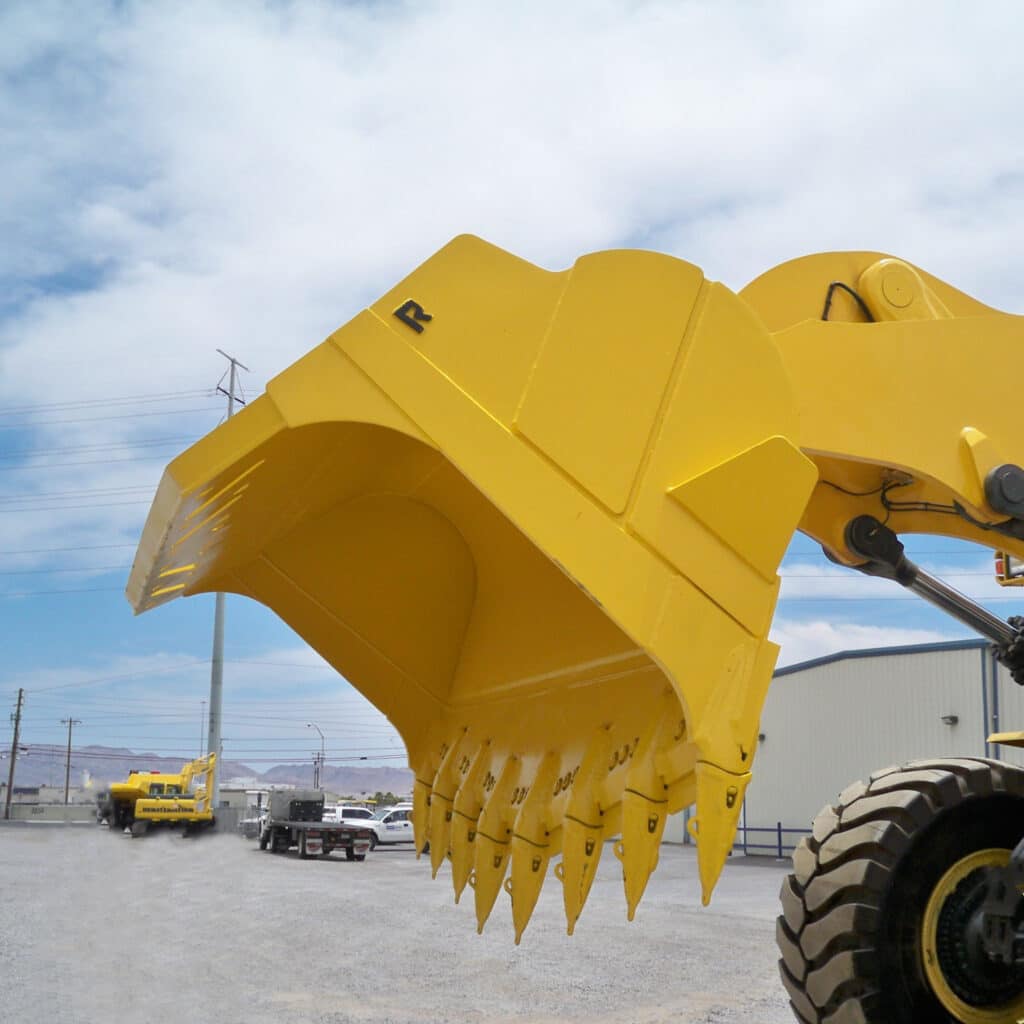 Super Duty Quarry Bucket | Rockland Manufacturing