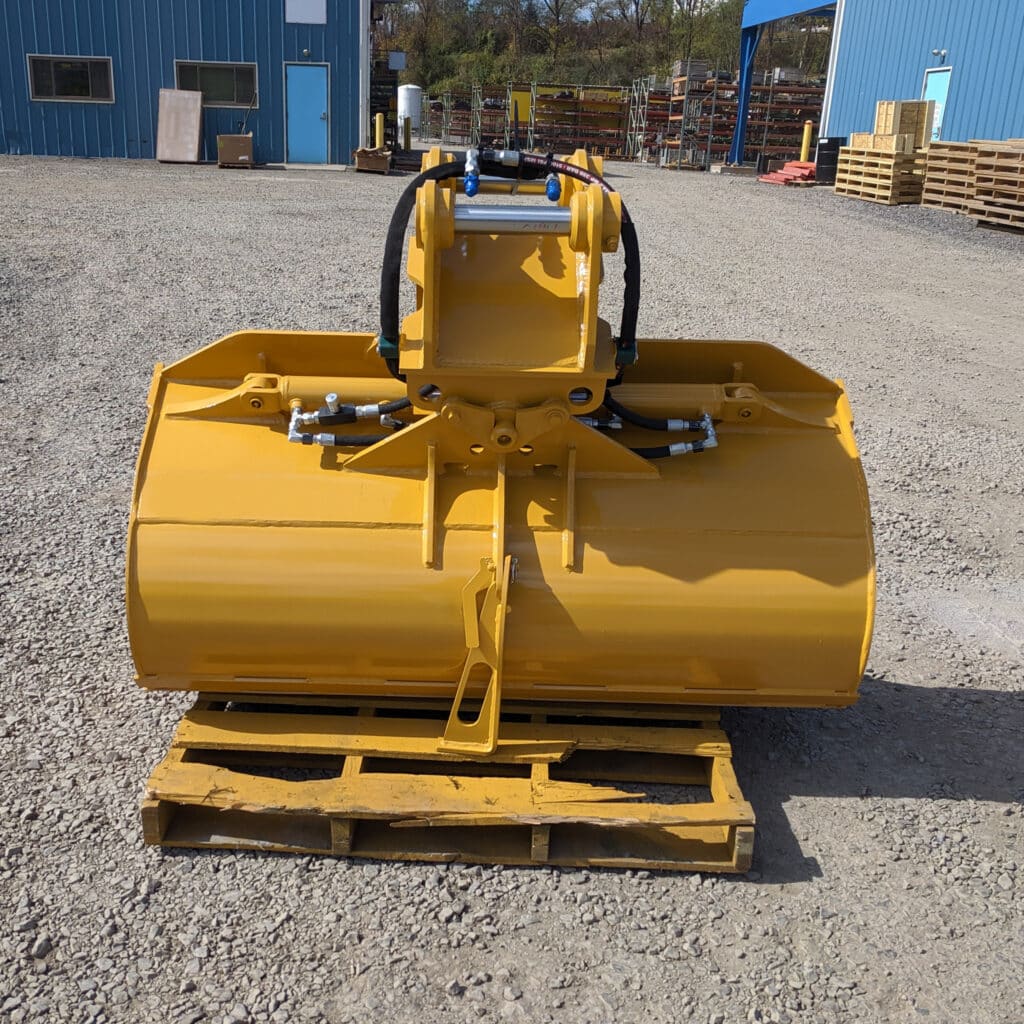 Severe Duty Tilt Bucket | Rockland Manufacturing